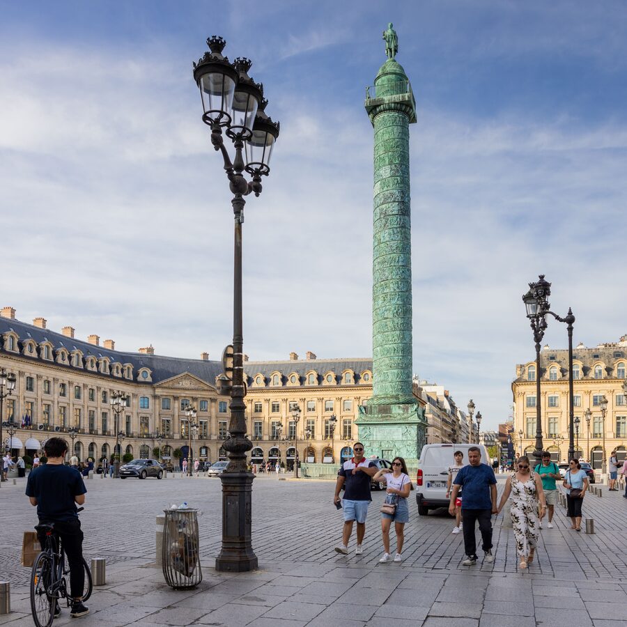 Explore the Timeless Beauty of Place Vendôme, Paris' Iconic Landmark